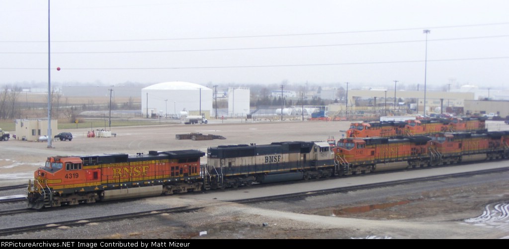 BNSF 4319
